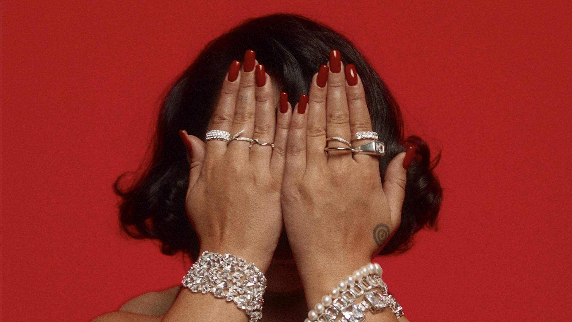 Onepointfour | Otis Dominique – RAYE, Genesis