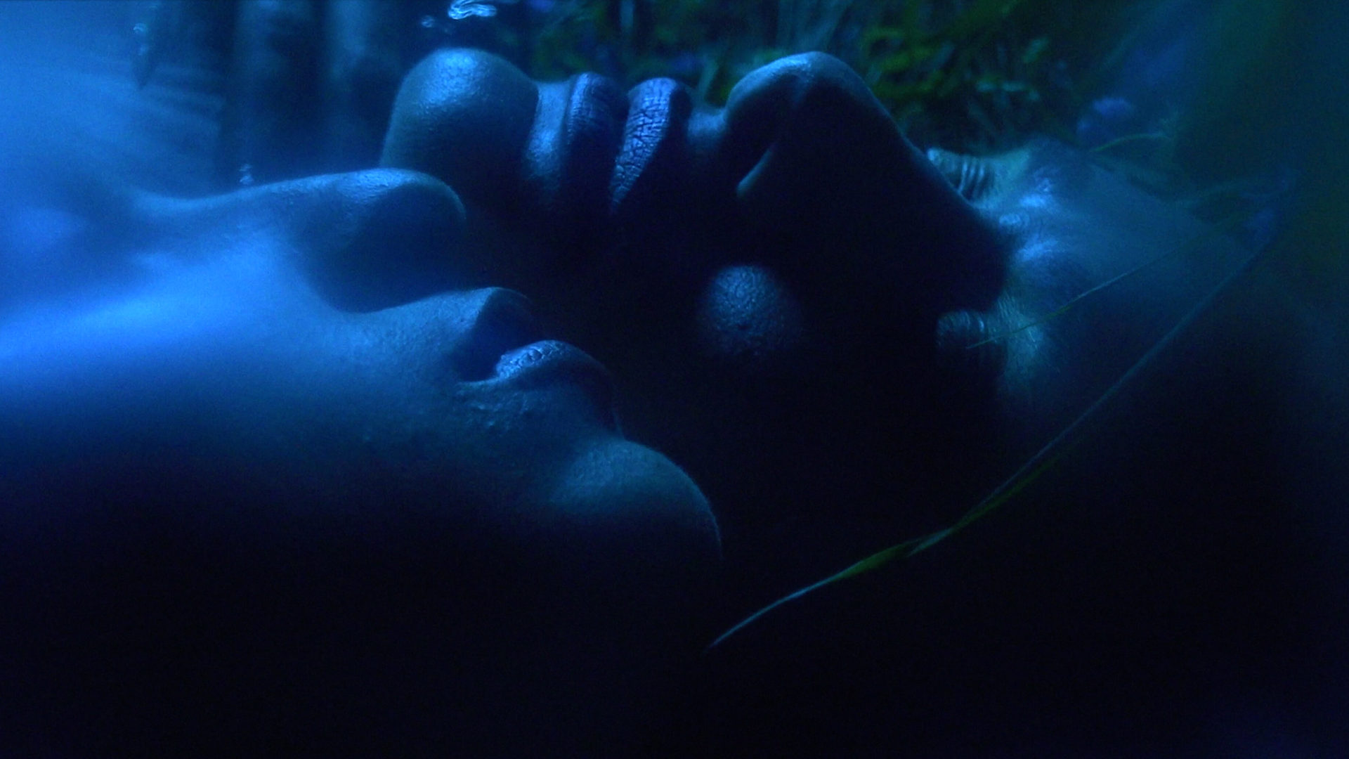 Onepointfour | Isabel Garrett – Coldplay, ‘ALiEN HITS/ALiEN RADiO’